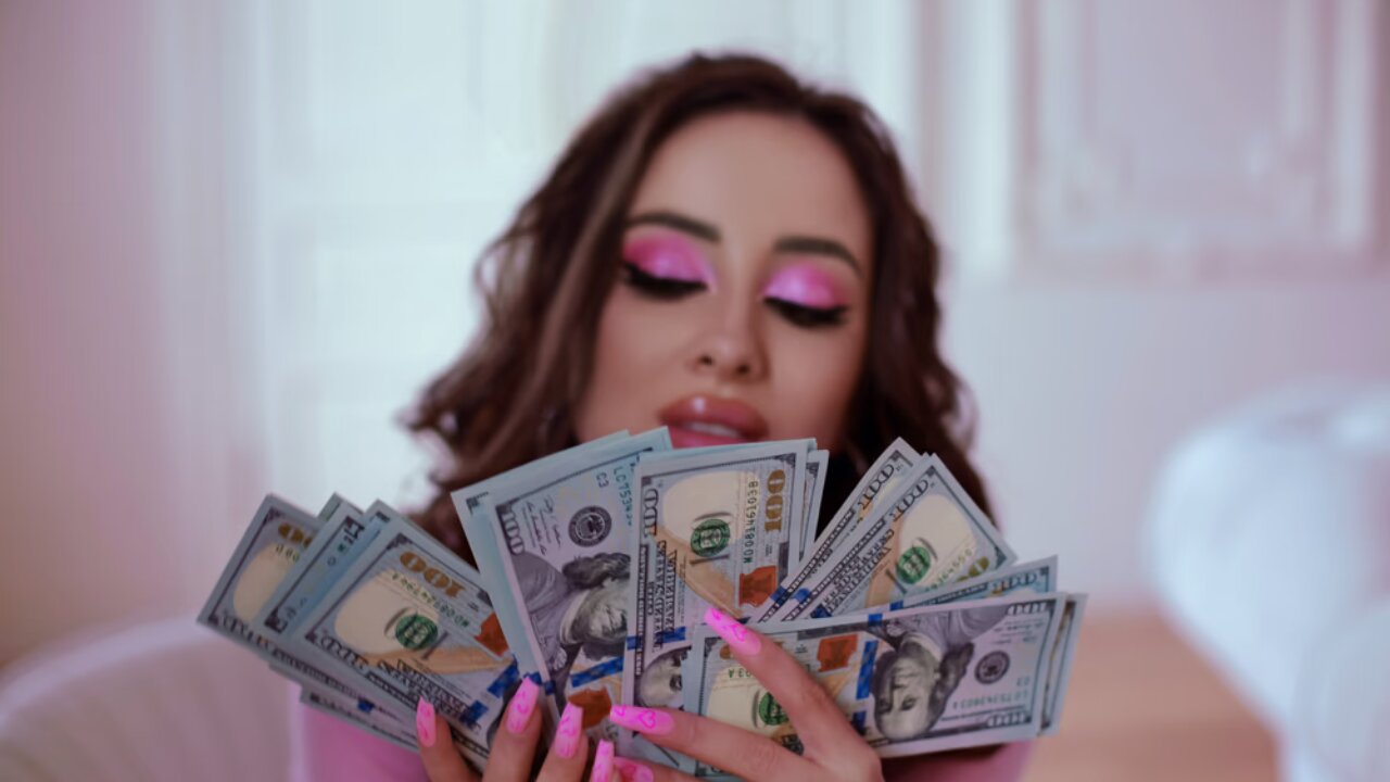 Finsub: How to Get findom subs